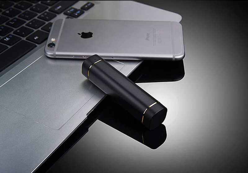 Small iPhone X 8 7 Wireless Bluetooth Headset With Battery Case BTE06 ...